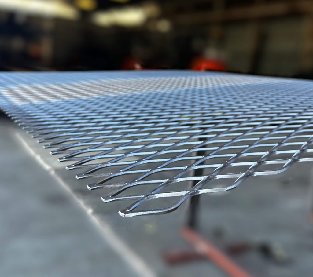 Expanded Metal 3/4″ #9 – Ironrod Steel Co.